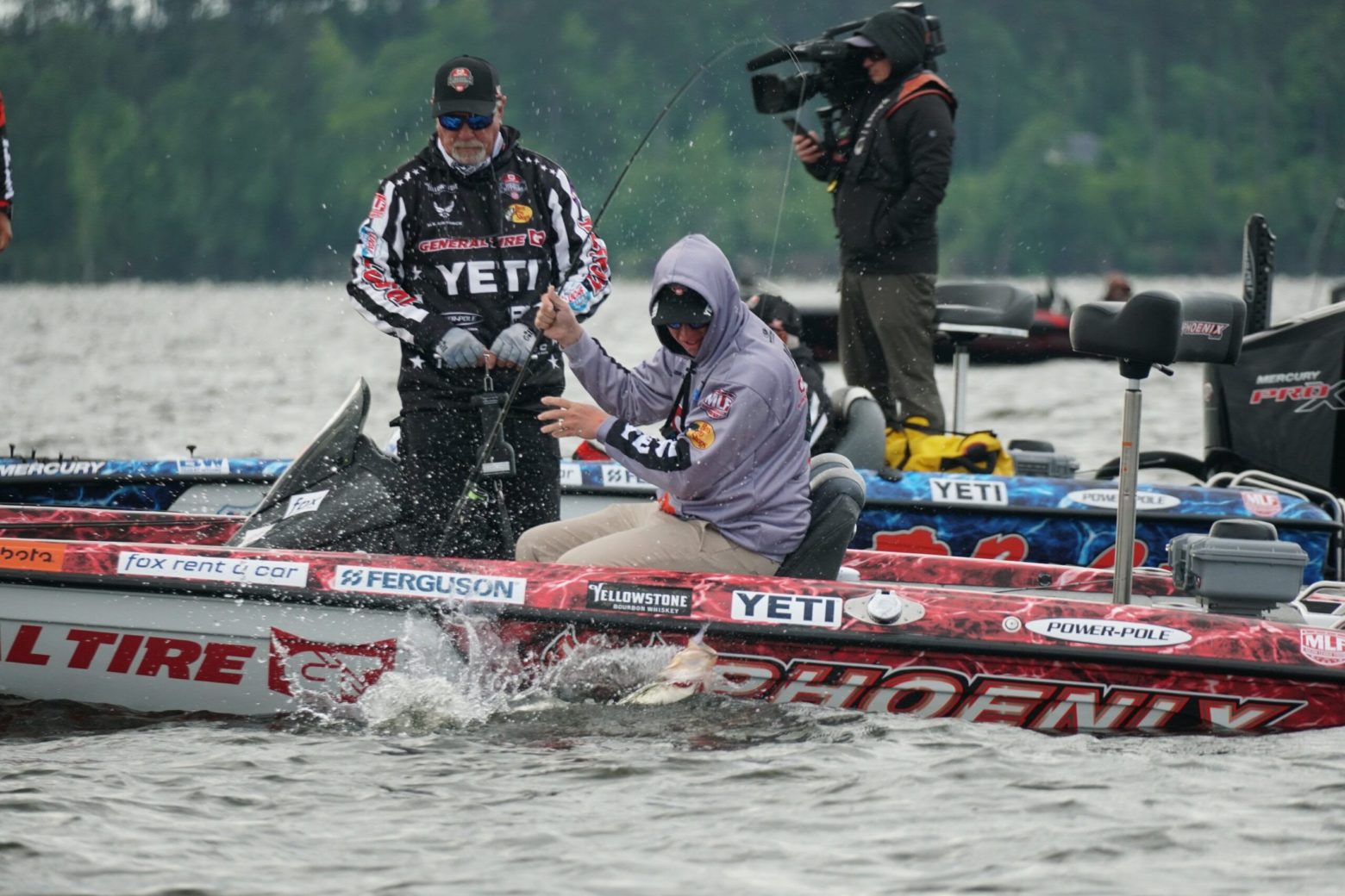 Alton Jones, Jr. Leads after Day 1 of Major League Fishing’s General Tire Heavy Hitters ...