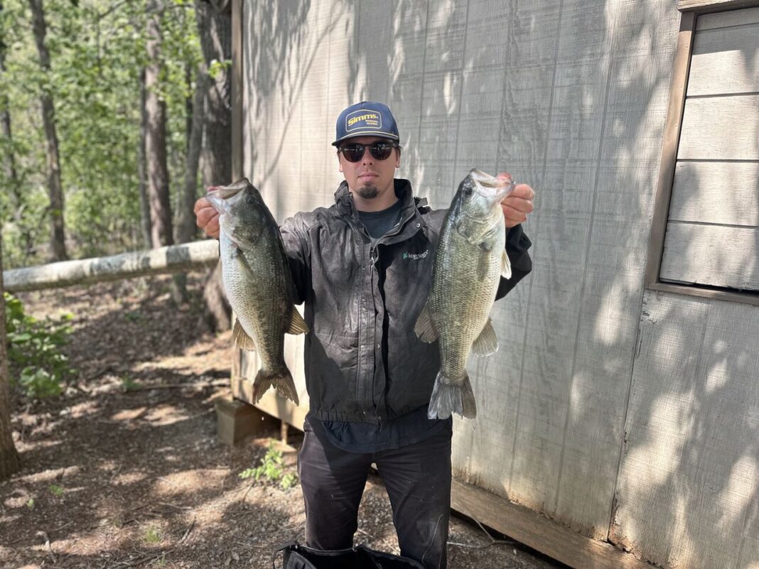 Ryan & Wayne Mace Win Bass Cast Tourney on Smith Mountain Lake with 20. ...