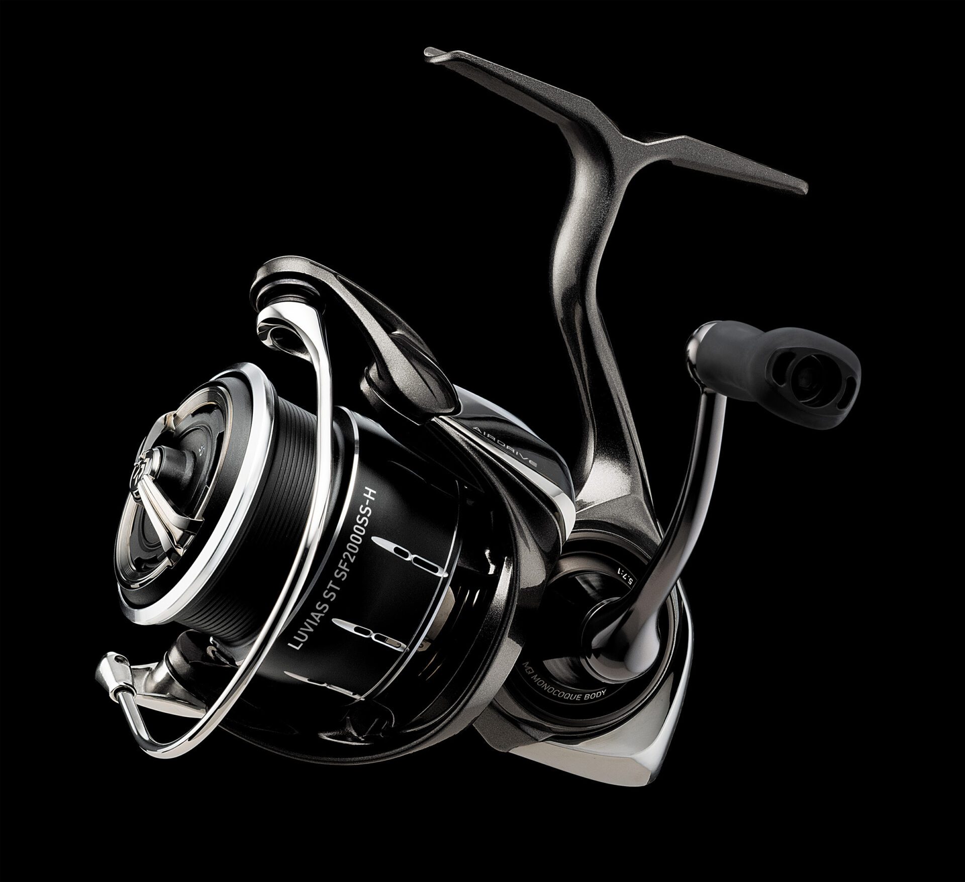 World’s Lightest Spinning Reel? | The Bass Cast
